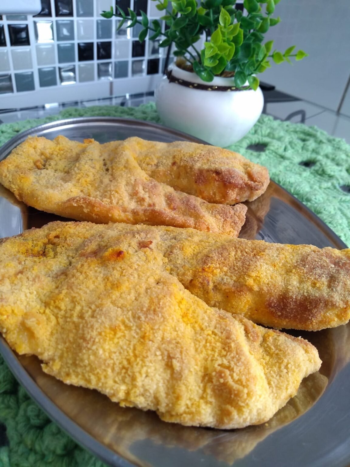 Filé de peixe à milanesa empanado na AirFryer - Receitas de Todos Brasil